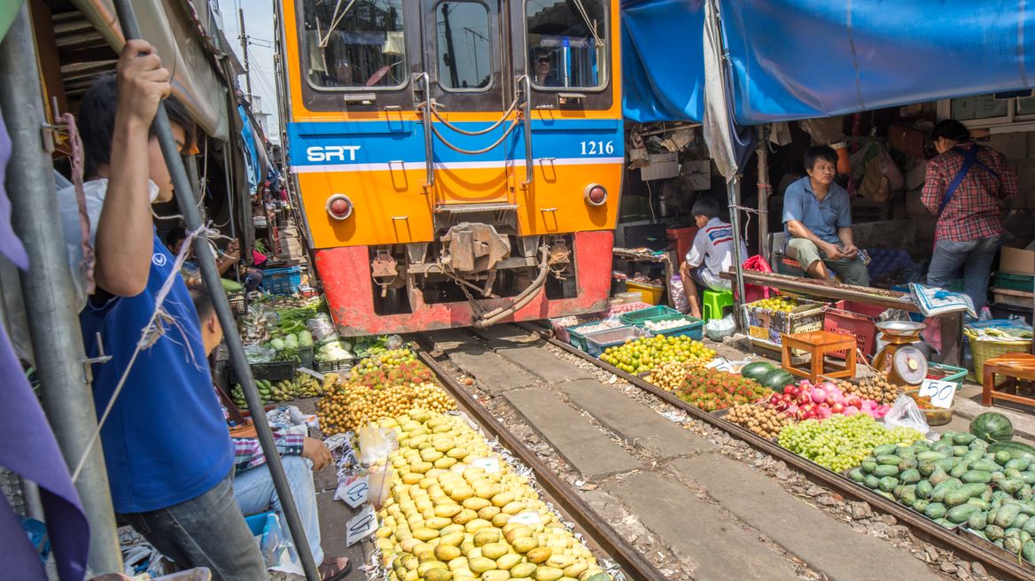 Umbrella Railway Market, Damnoen Saduak Floating Market & River Kwai ... Umbrella Railway Market, Damnoen Saduak Floating Market & River Kwai ...