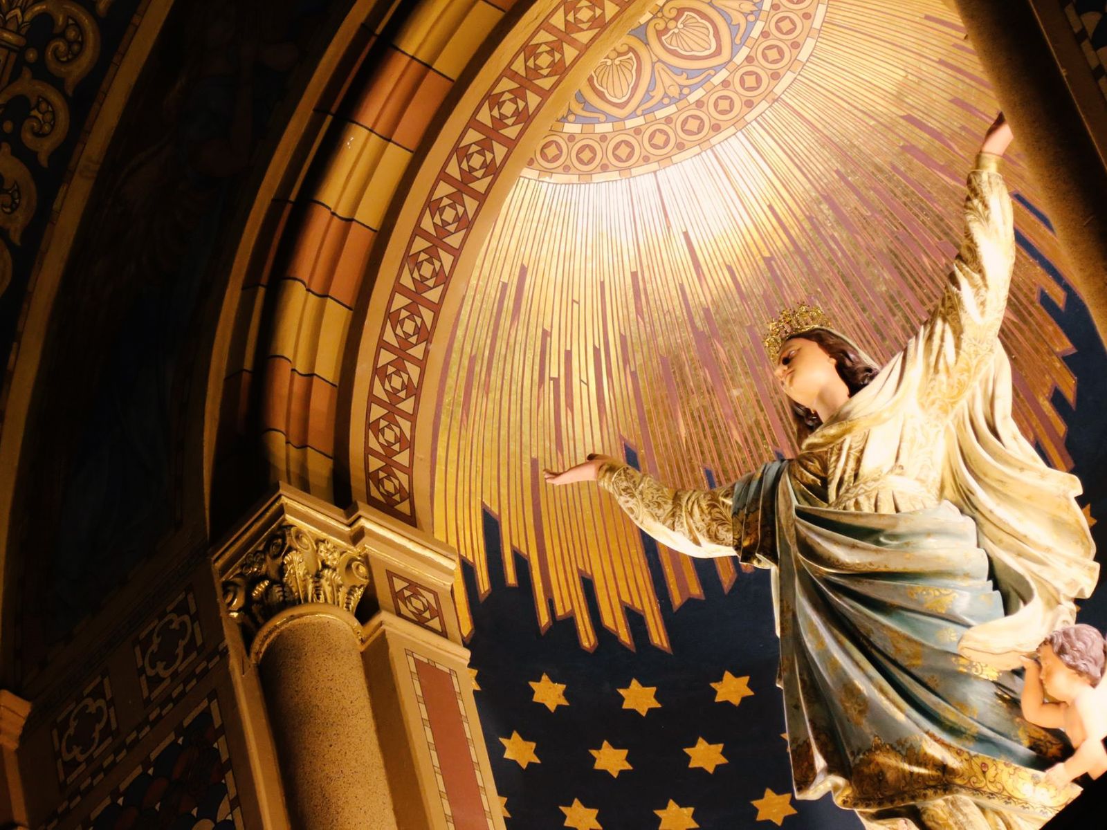 Assumption Cathedral | TakeMeTour