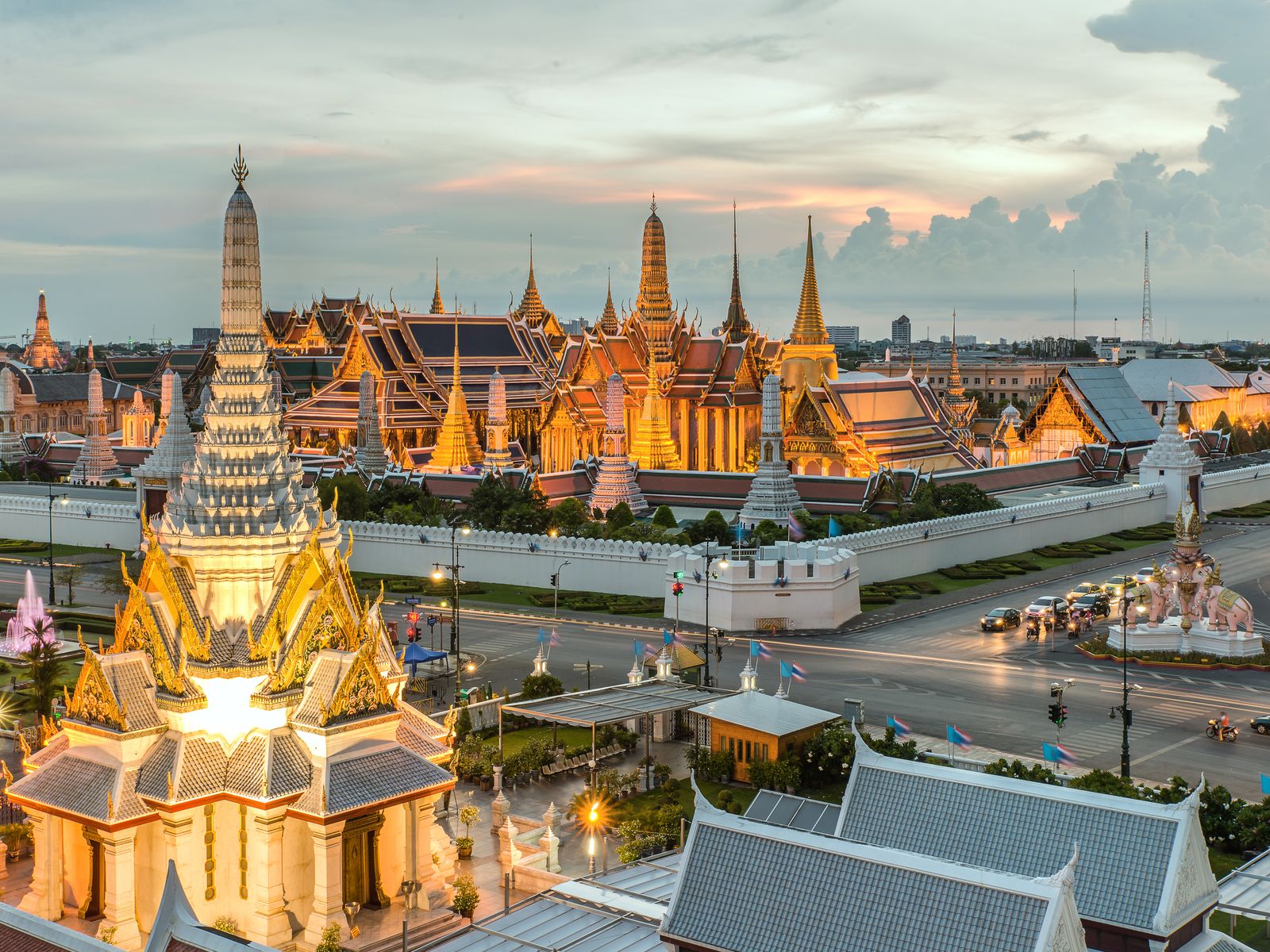 Wat Phra Kaew | TakeMeTour