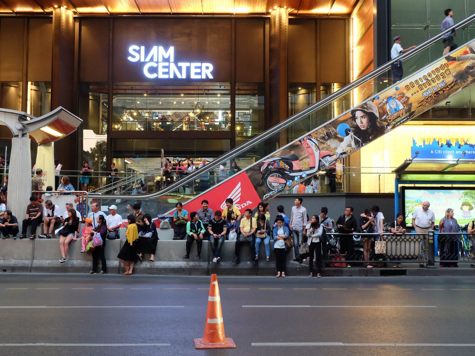 Siam Square | TakeMeTour