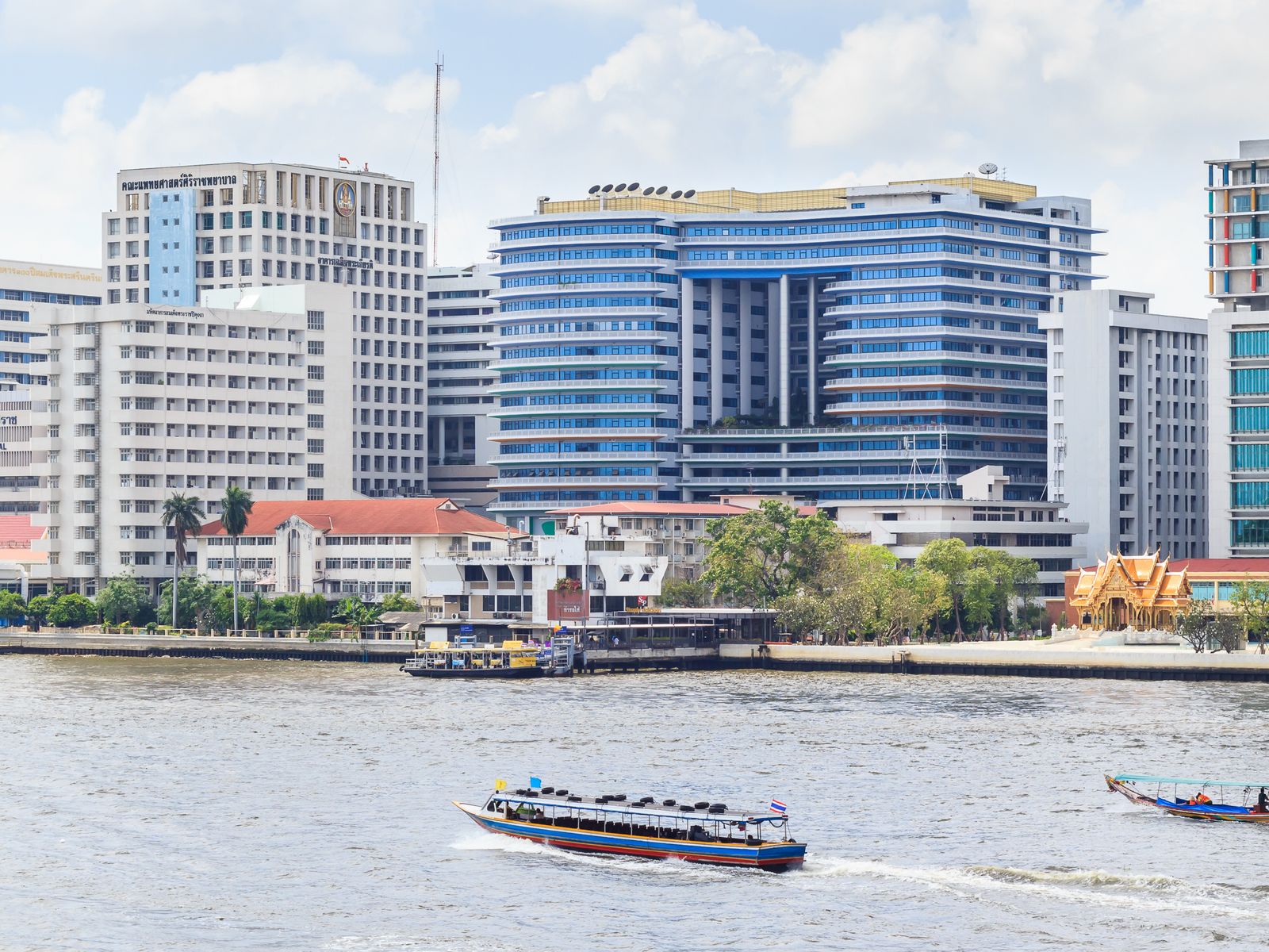 Siriraj Hospital | TakeMeTour