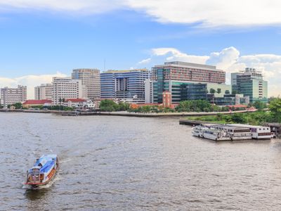 Siriraj Hospital | TakeMeTour